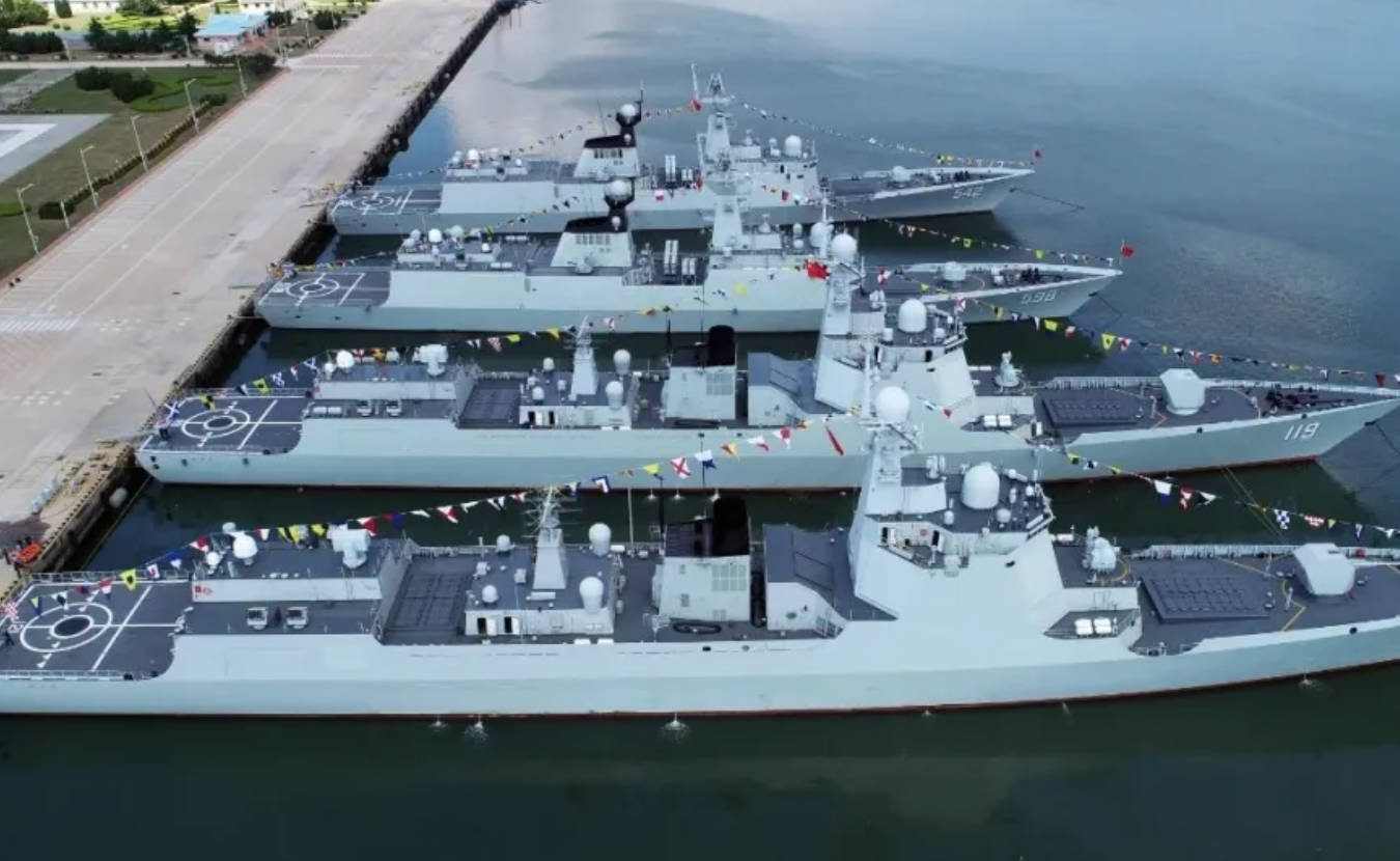 达利安又一艘改进型052D刷号 | 八阕