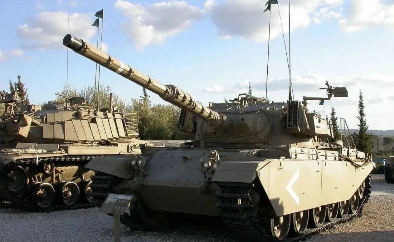 巨炮萝莉62G——阿萌 | 八阕