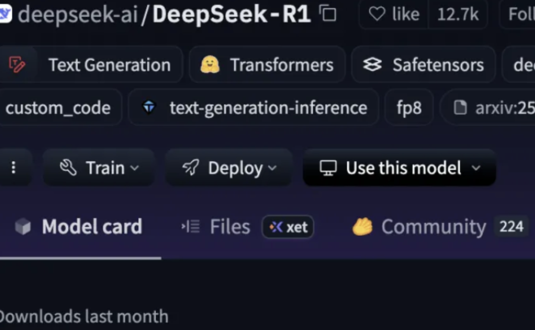 DeepSeek-R1登顶Nature，8位专家严审通过 | 八阕
